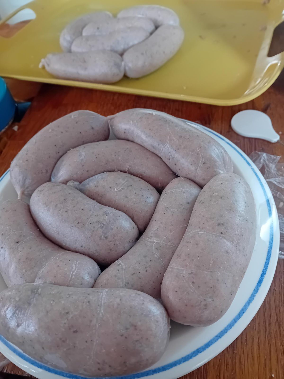 Simple Frugal Life - reduce consumerism and waste, be content